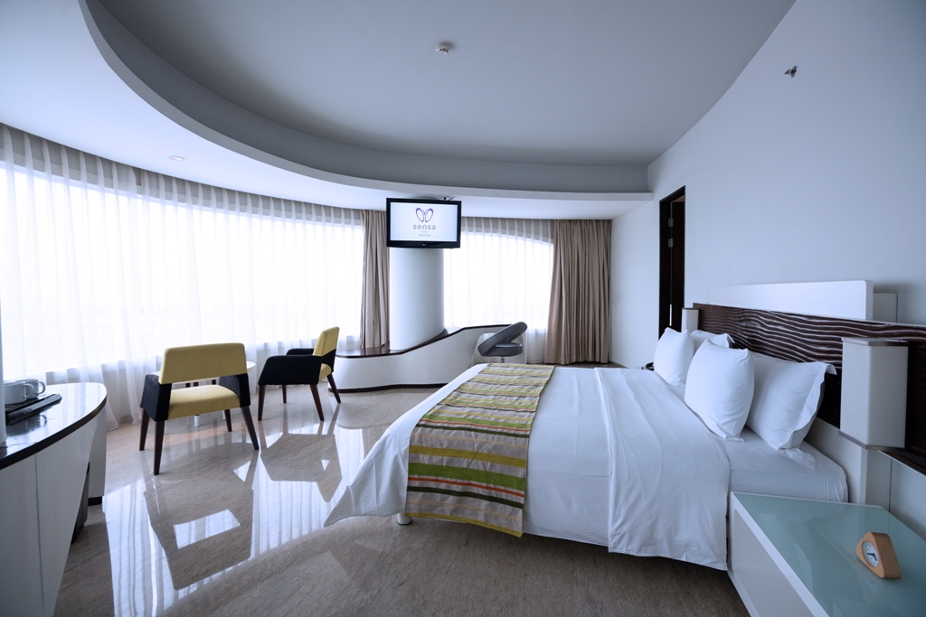 Senior Executive - Sensa Hotel Bandung